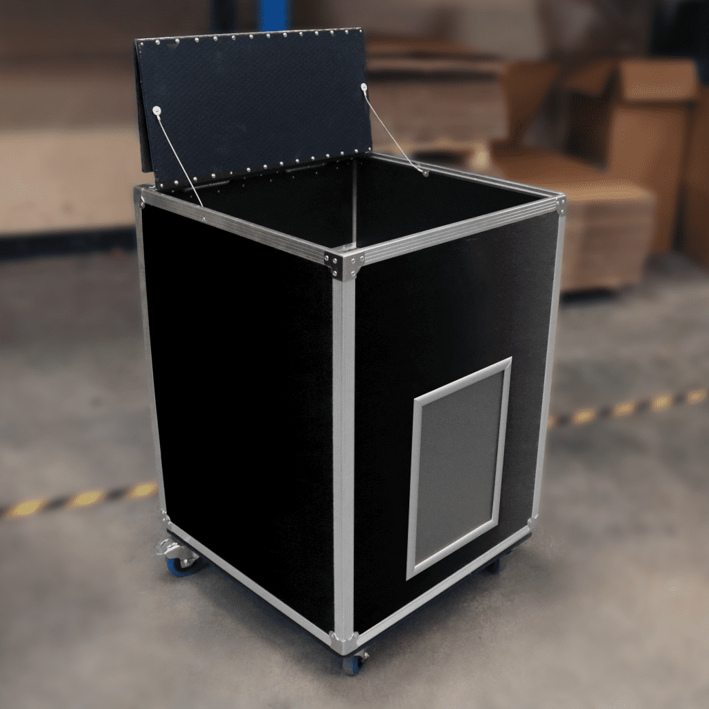 Mobile Merchandise Programme Seller Flight Case - Trifibre