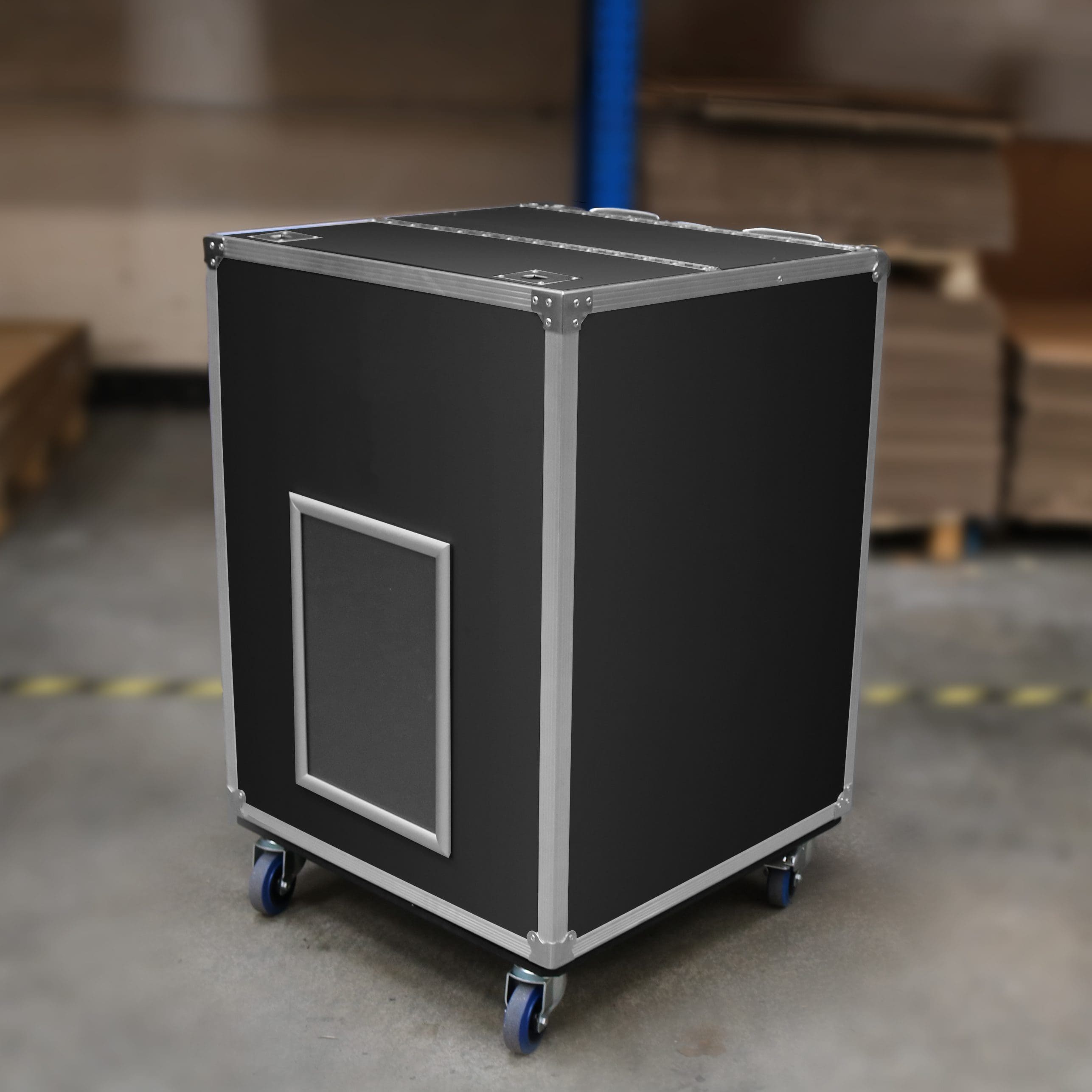 Mobile Merchandise Programme Seller Flight Case - Trifibre