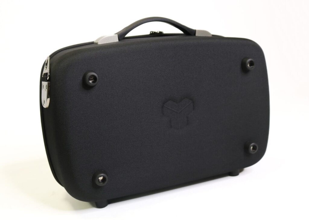 Challenger Softshell Case: Sleek Design with Reliable Protection