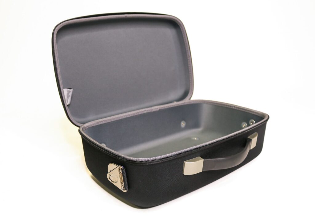 Challenger Softshell Case: Sleek Design with Reliable Protection