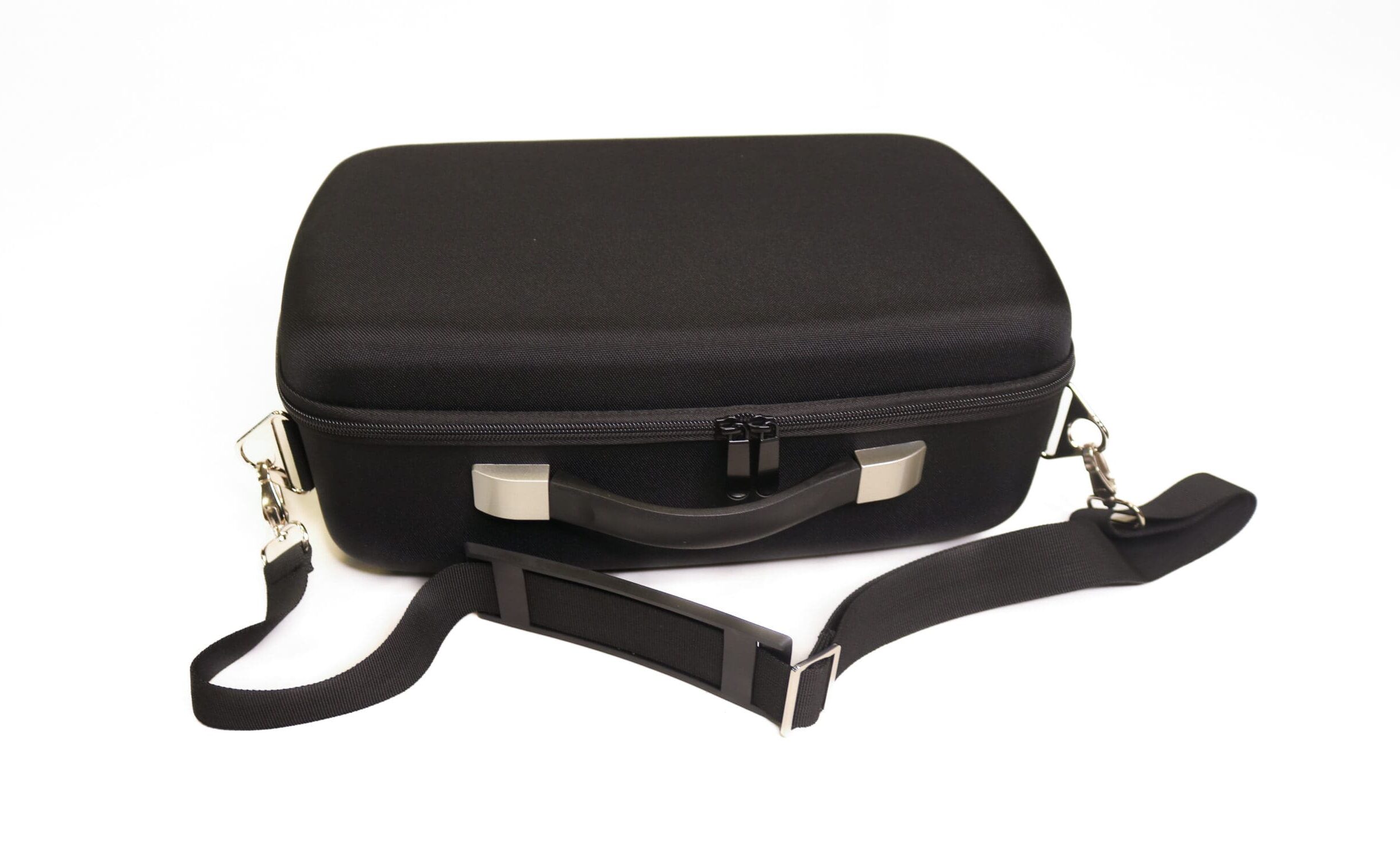 Challenger Softshell Case: Sleek Design with Reliable Protection