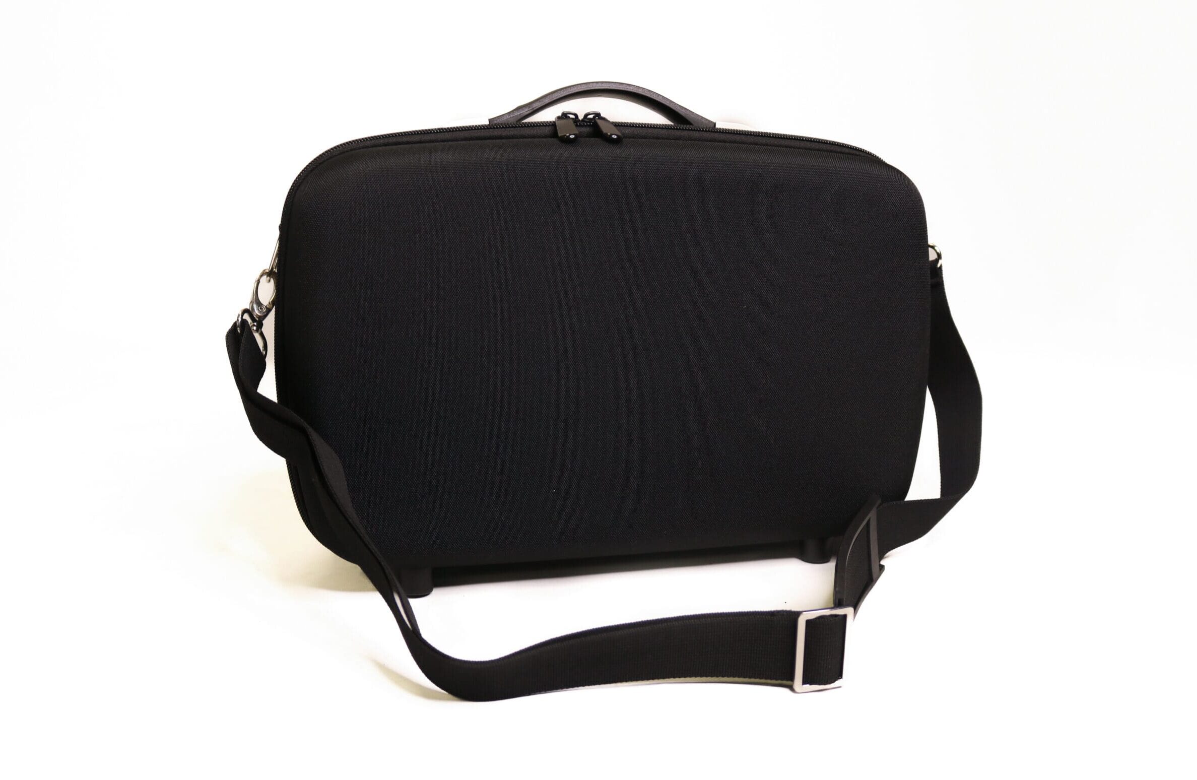 Challenger Softshell Case: Sleek Design with Reliable Protection